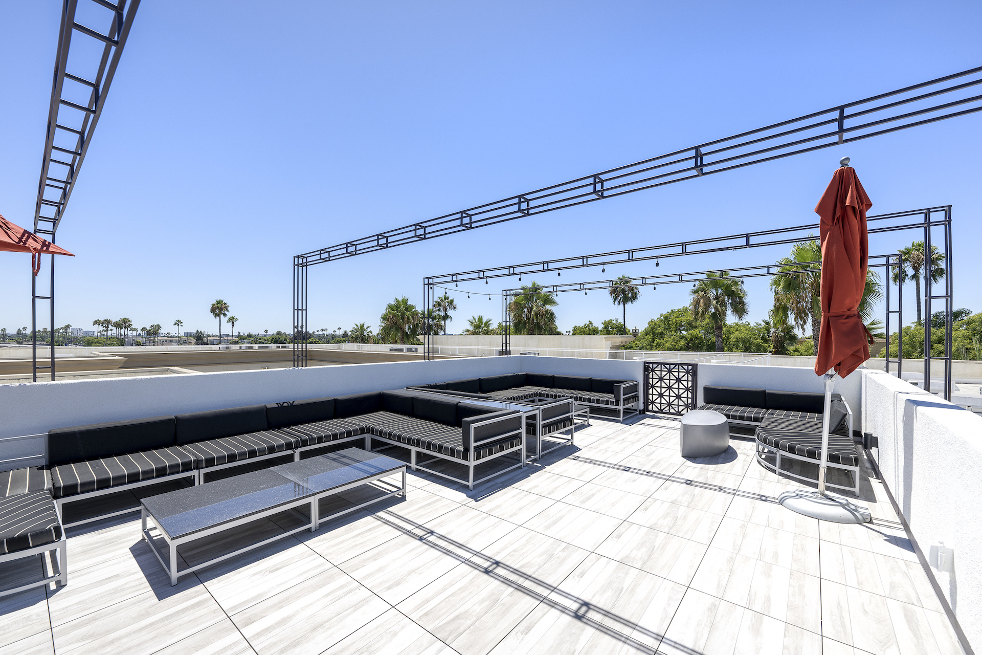 JUST SOLD: Largest single level floorplan in The Domain